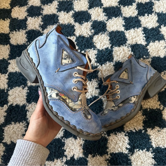 Tma Eyes | Shoes | Tma Eyes Womens 95 Eu 42 Blue Flat Printed Newspaper ...